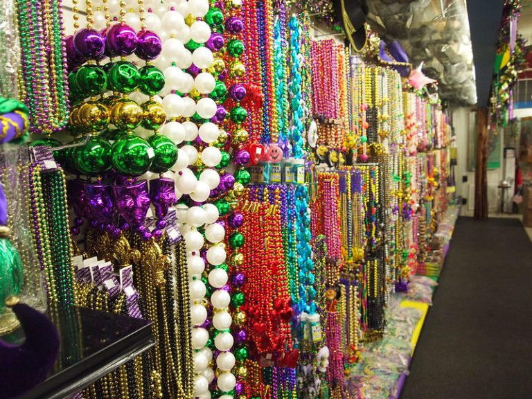 The Best Throws For Mardi Gras Parades 2023