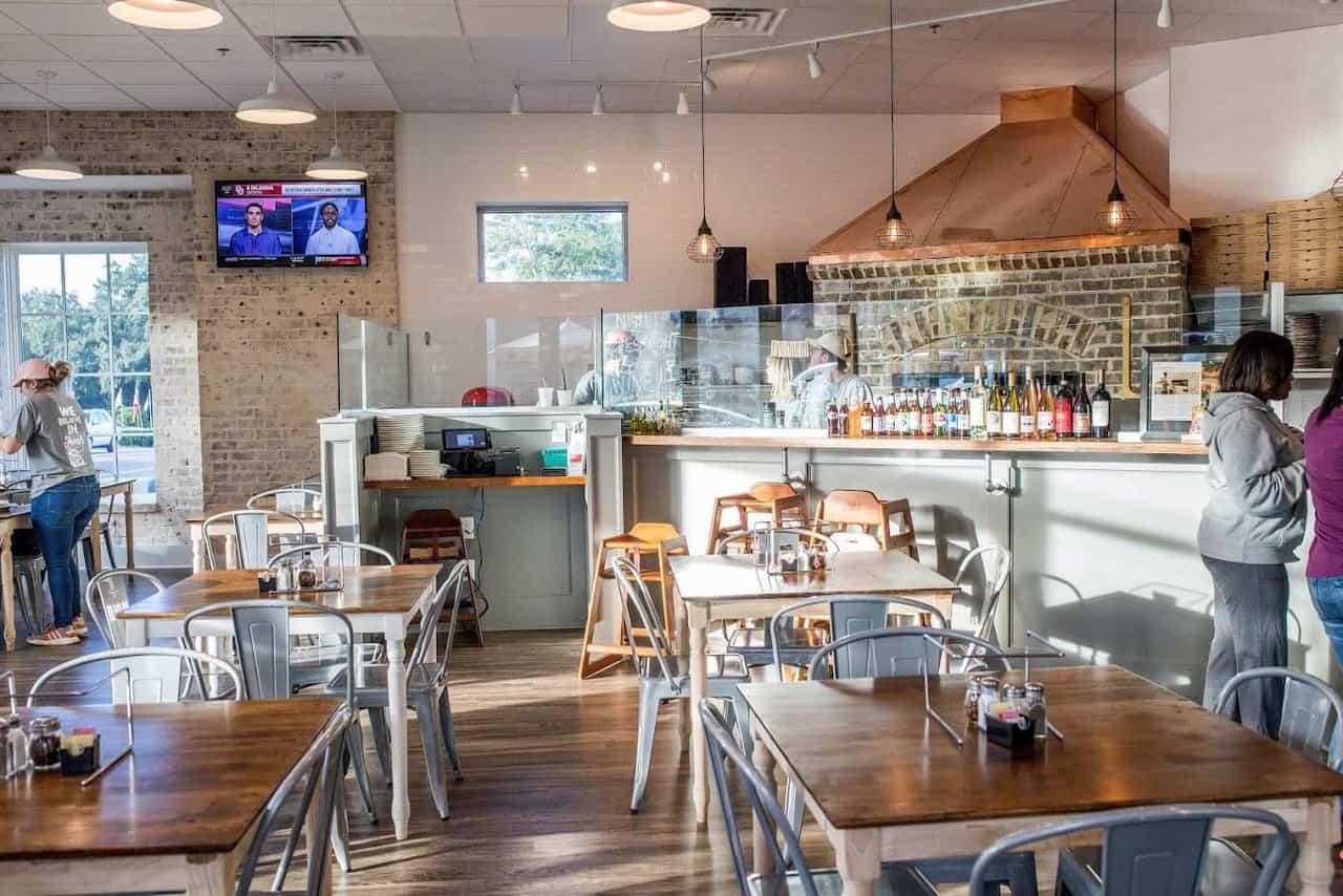 9 Of The Best Brunch Spots In Mobile Alabama